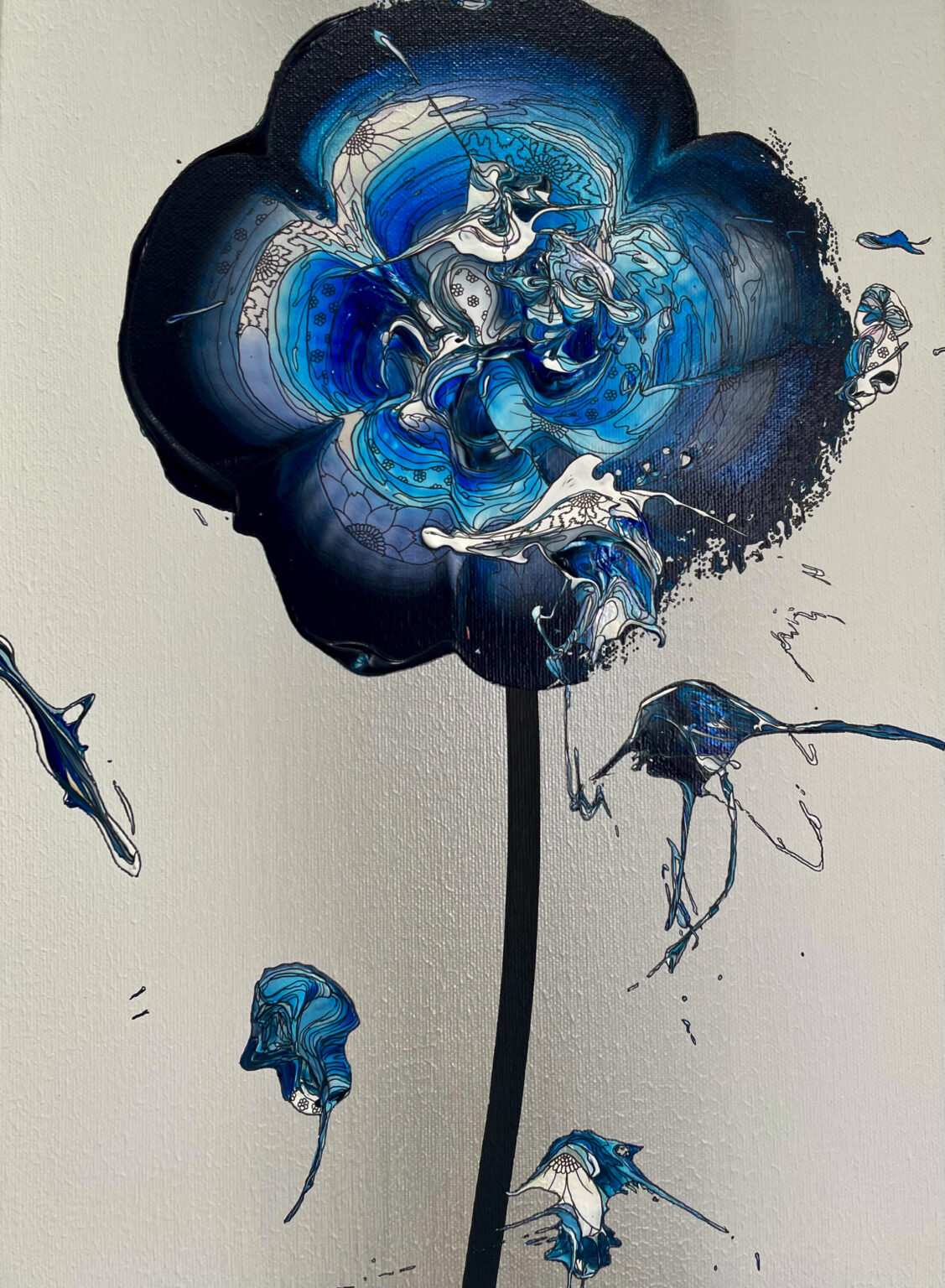 Abstract Single Flower 240720 (Gray Gradation x Blue) | yutaokuda